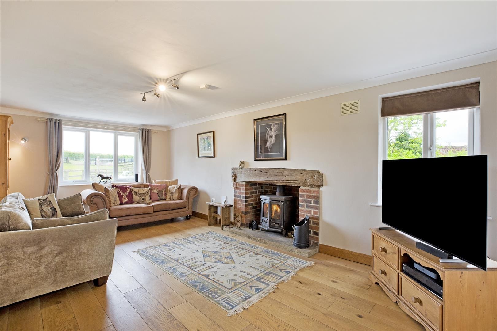 High Moor Lodge, Langthorpe, York | GSC Grays | Rural Land & Property ...