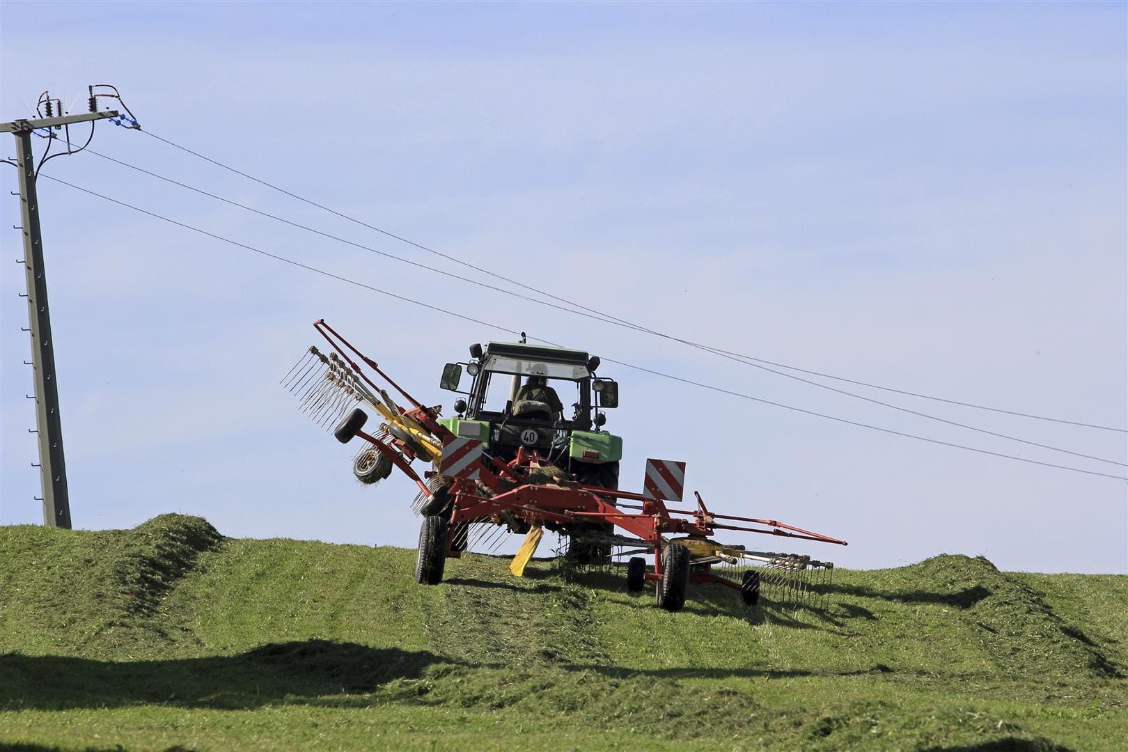 Watch Out for Overhead Cables on Farms | GSC Grays | Rural Land ...