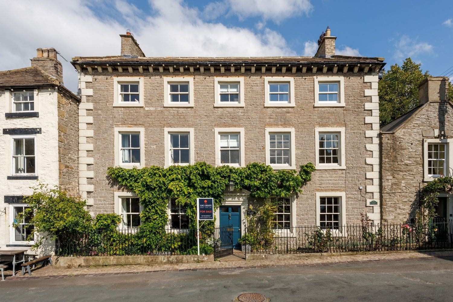 Four bedroom Georgian house in Middleham comes to market
