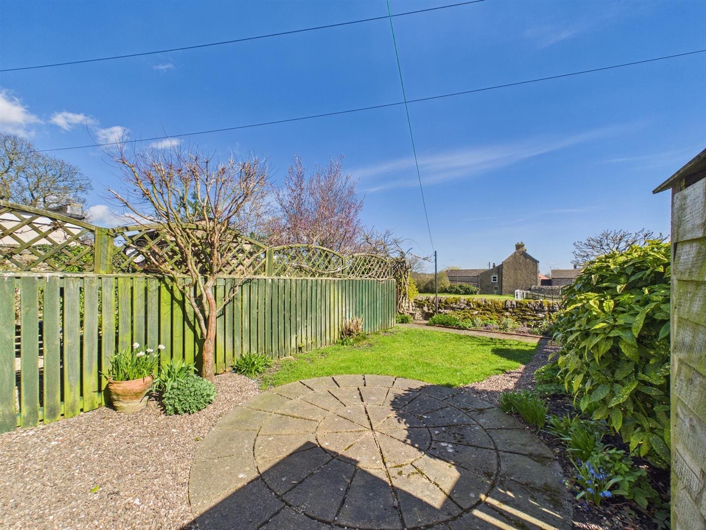 2 Belle Vue Terrace, Bellerby, Leyburn DL8 5QL | GSC Grays | Rural Land ...